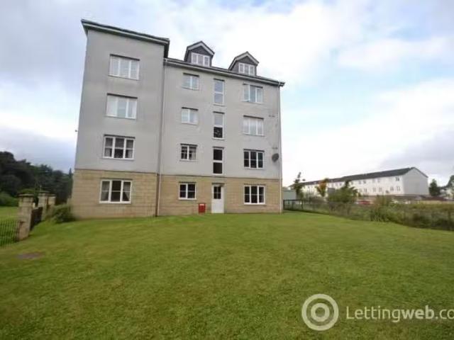 Property to rent in Queens Crescent, Livingston, West Lothian.