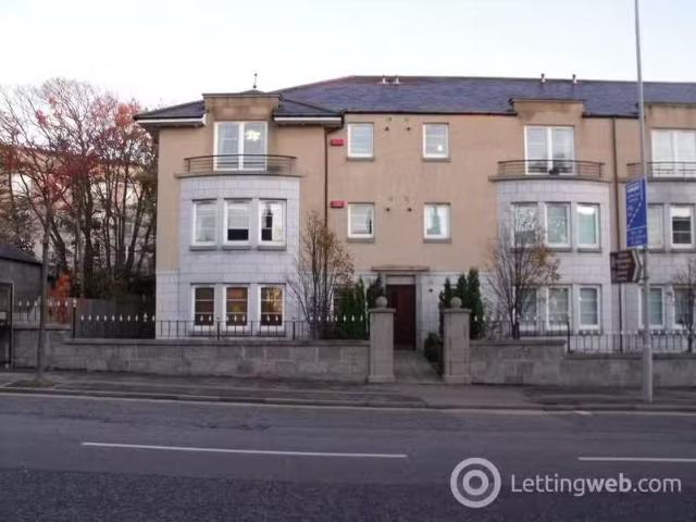 Property to rent in Queens Road, West End, Aberdeen, AB15