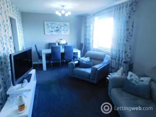 Property to rent in Raeden Crescent, Summerhill, Aberdeen, AB1.