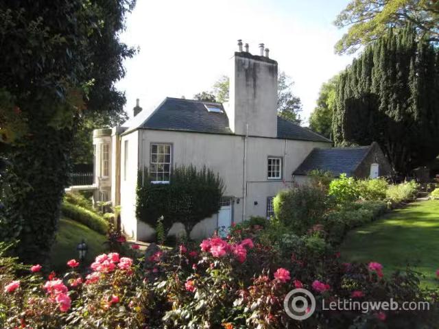 Property to rent in Rainnieston Room, Tillydrone House, The Ch.