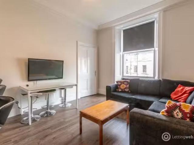 Property to rent in Rankeillor Street, Edinburgh, EH8