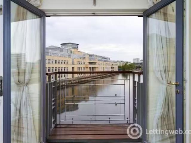 Property to rent in Rennies Isle, The Shore, Edinburgh, EH6 6QA