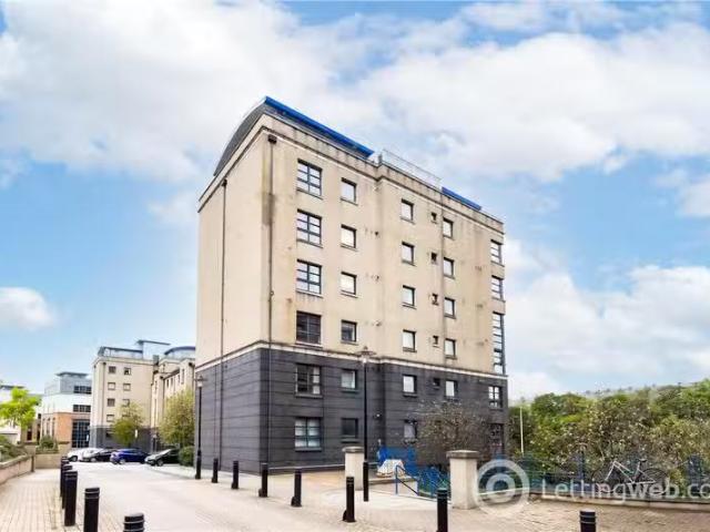 Property to rent in Riverside Drive, Aberdeen, AB11