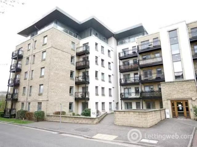 Property to rent in Robertson Gait, Slateford, Edinburgh, EH11.