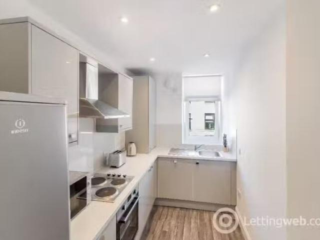 Property to rent in Rosefield Street, West End, Dundee, DD1