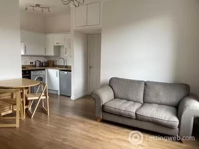 Property to rent in Rosemount Viaduct, Rosemount, Aberdeen, AB.