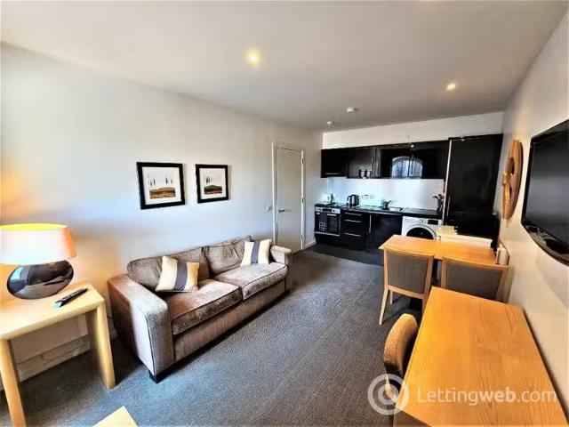 Property to rent in Rosemount Viaduct, Rosemount, Aberdeen, AB.