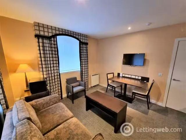 Property to rent in Rosemount Viaduct, Rosemount, Aberdeen, AB.