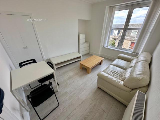 Property to rent in Rosemount, AB25, Rosemount Place properties 410900