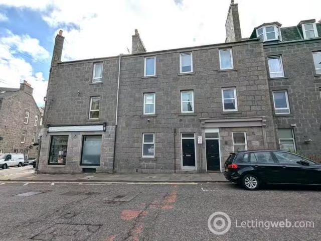 Property to rent in Rosemount Place, Rosemount, Aberdeen, AB25.