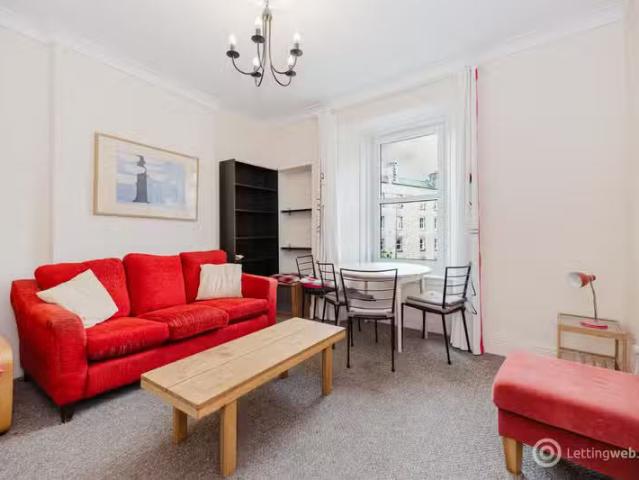 Property to rent in St Leonard’s Street, Edinburgh, EH8 9RA