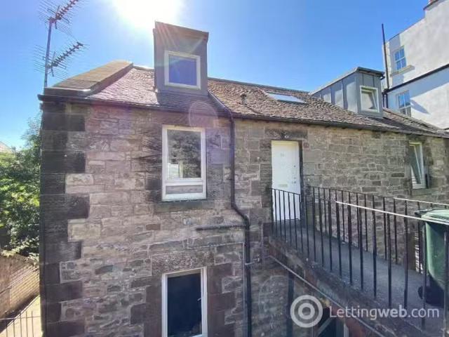 Property to rent in St Leonards Bank, Newington, Edinburgh, EH.