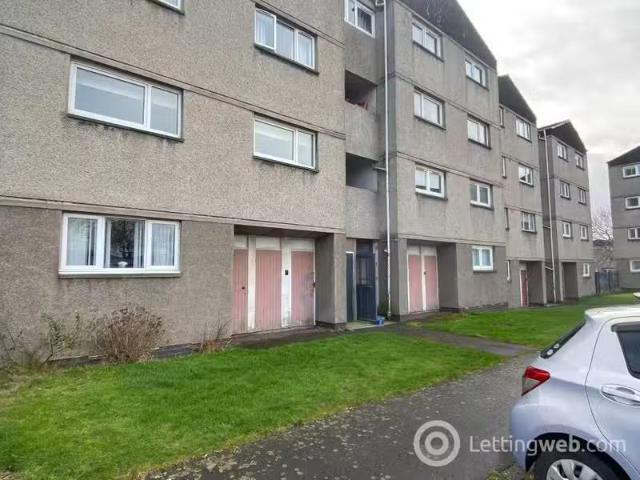 Property to rent in Stenhouse Drive, Stenhouse, Edinburgh, EH1.