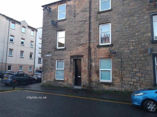 Property to rent in Stirling Town, FK8, Bruce Street properties 585759
