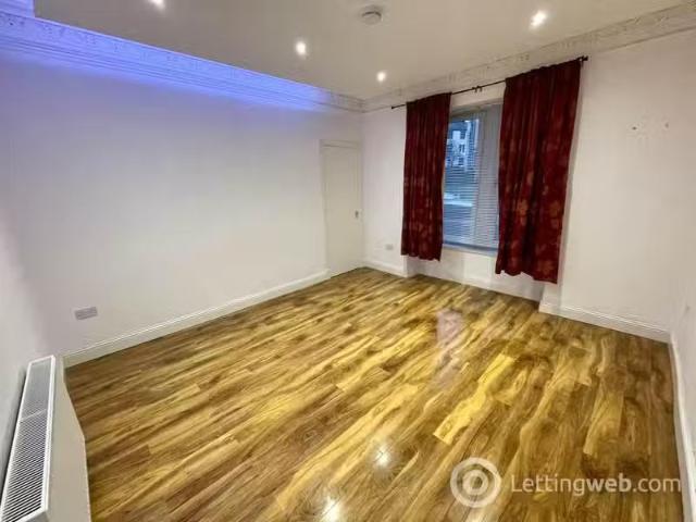 Property to rent in Strathmartine Road, Dundee