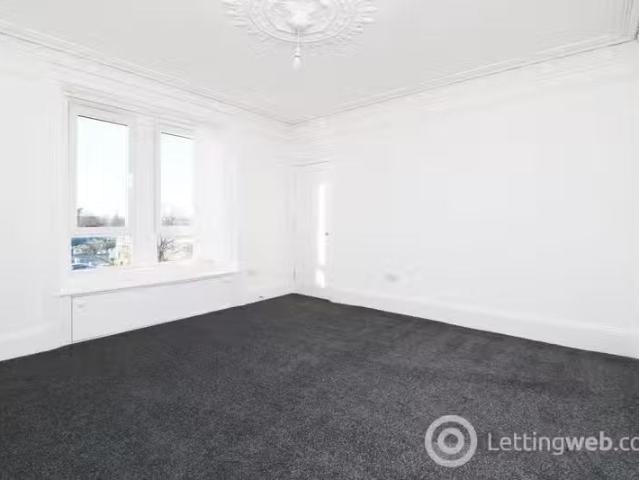 Property to rent in Strathmartine Road, Dundee