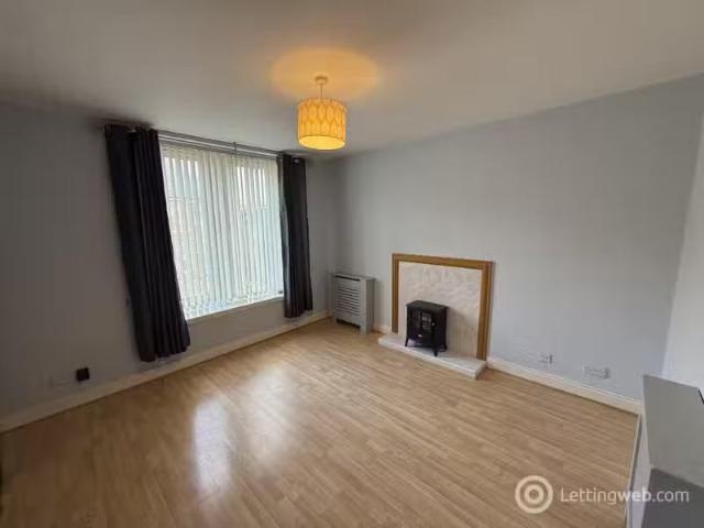 Property to rent in Strathmartine Road, Dundee