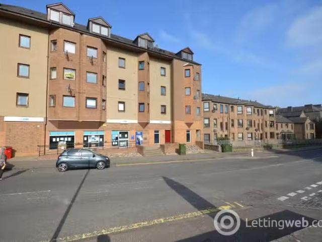 Property to rent in Strathmartine Road, Stobswell, Dundee, DD3.