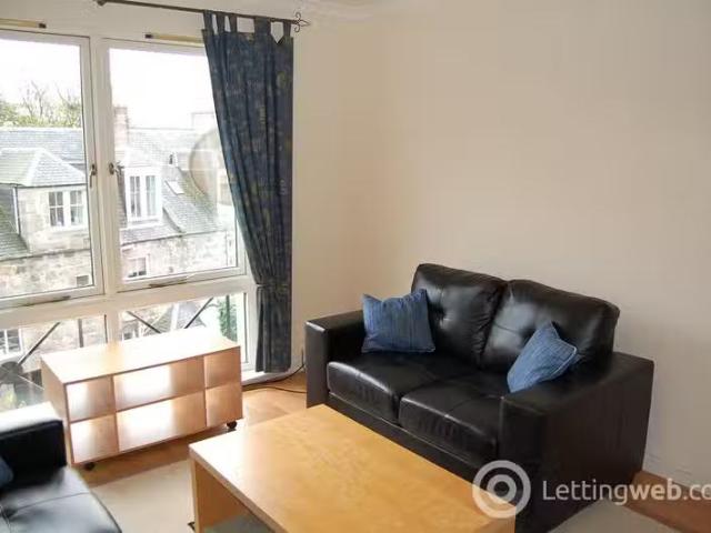Property to rent in Strawberry Bank Parade, City Centre, Aberd.