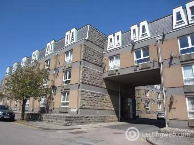 Property to rent in Salisbury Court, Salisbury Terrace, Aberde.