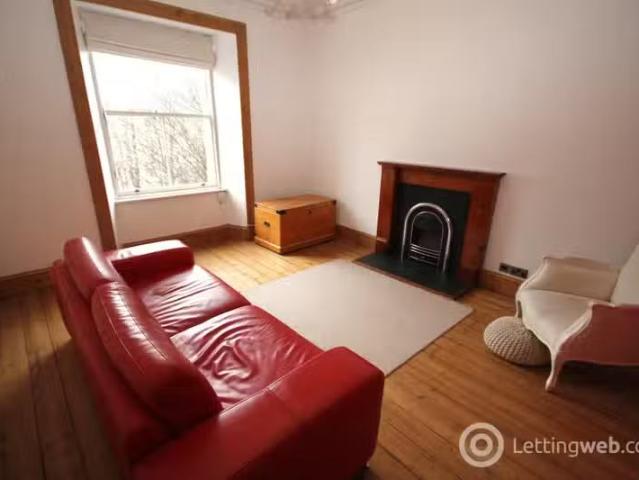 Property to rent in Sandport Street, The Shore, Edinburgh, EH6.
