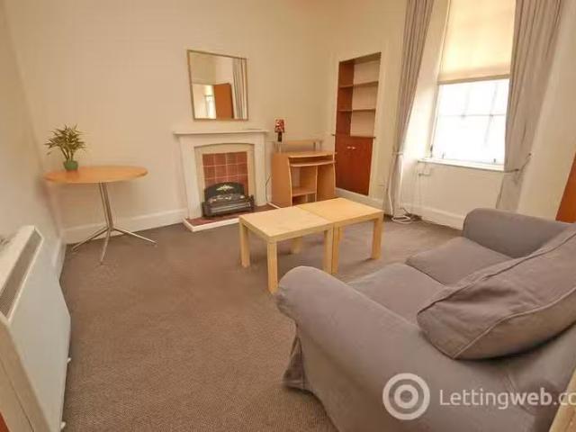 Property to rent in Sciennes, Edinburgh, EH9