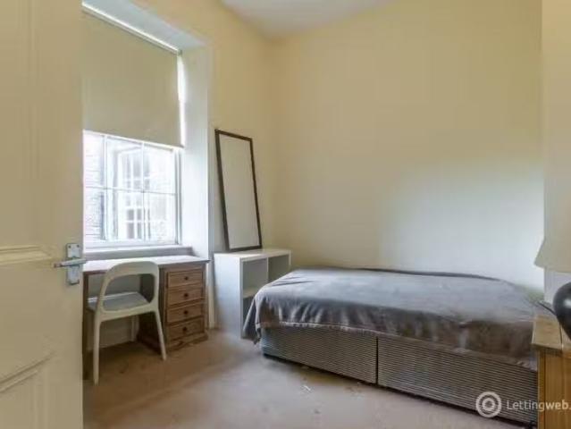Property to rent in Sciennes Road, Edinburgh, EH9 1NX