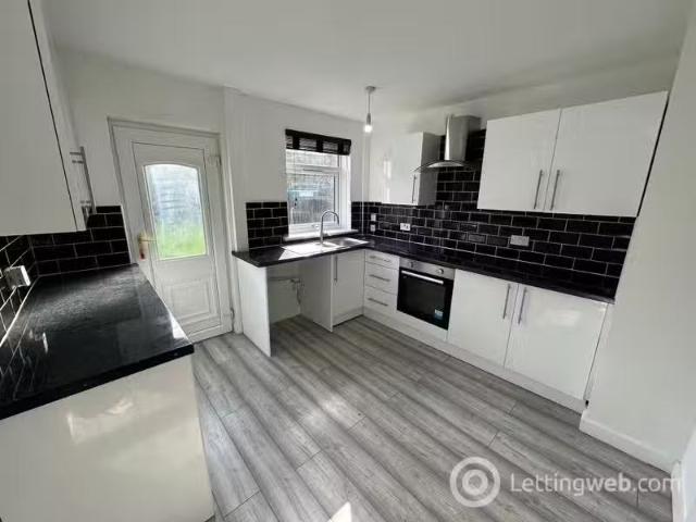 Property to rent in Scott Avenue, Johnstone, Renfrewshire, PA5.