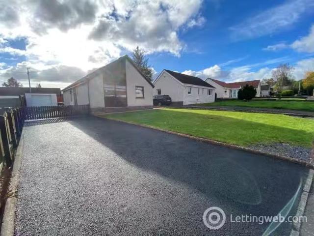 Property to rent in Shelley Drive, Bothwell, G71 8TA