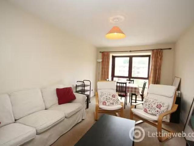 Property to rent in Sienna Gardens, Marchmont, Edinburgh