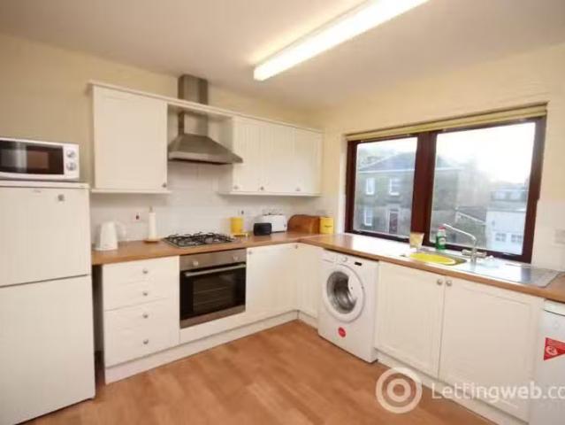 Property to rent in Sienna Gardens, Sciennes, Edinburgh