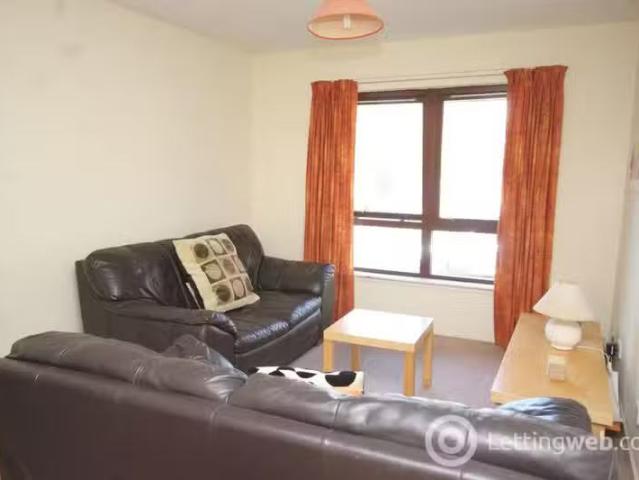 Property to rent in Sienna Gardens, Sciennes, Edinburgh