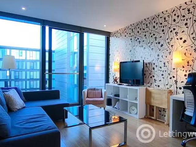 Property to rent in Simpson Loan