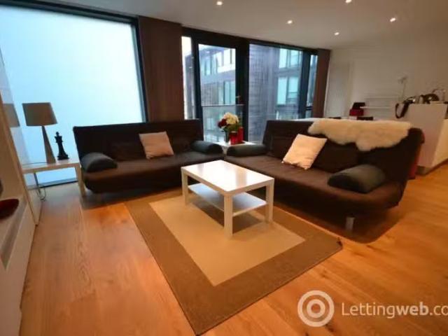 Property to rent in Simpson Loan, Central, Edinburgh, EH3 9GF