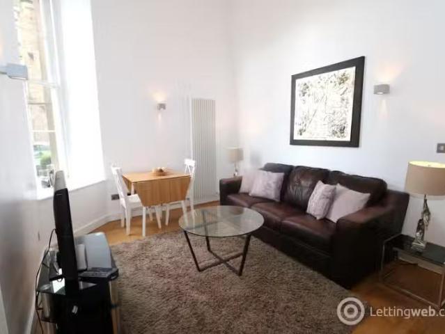 Property to rent in Simpson Loan, Edinburgh, EH3 9GE