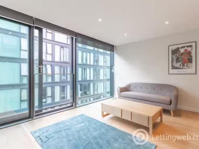 Property to rent in Simpson Loan, Quartermile