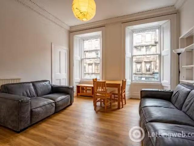 Property to rent in South Clerk Street,, Edinburgh, EH8 9PT