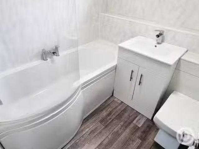 Property to rent in Speckled Wood Court