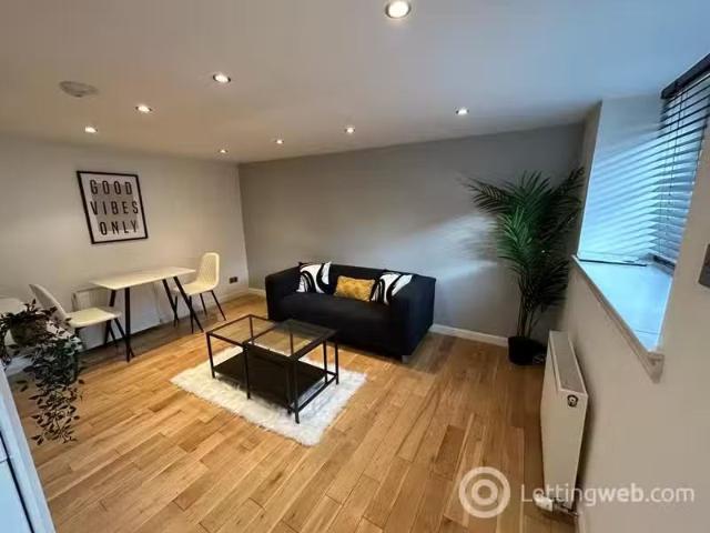 Property to rent in Spital, City Centre, Aberdeen, AB24 3HX