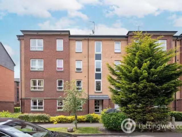 Property to rent in Springfield Gardens, Glasgow