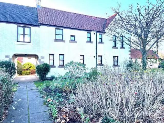 Property to rent in Telny Place, Aberdour, KY3 0TG