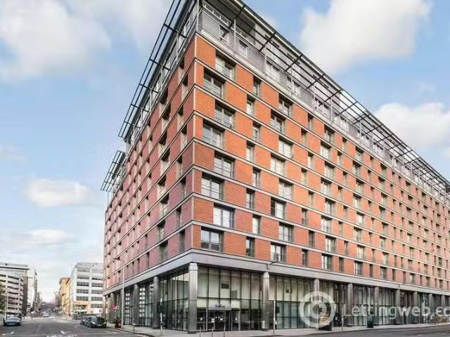 Property to rent in The Bridge Apartments
