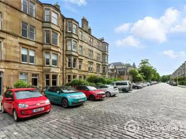 Property to rent in Thirlestane Road, Marchmont, Edinburgh