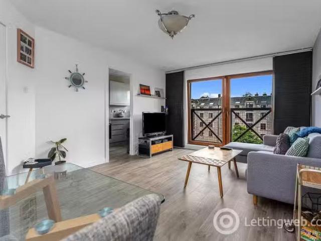 Property to rent in Timber Bush, The Shore, Edinburgh, EH6 6QR