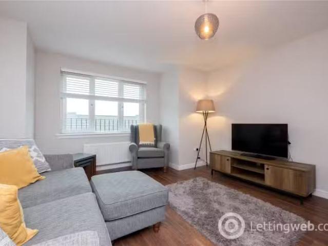 Property to rent in Torwood Crescent, Edinburgh, EH12