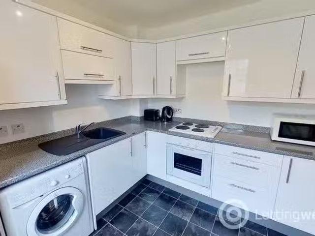 Property to rent in Union Glen, Glendale Mews, City Centre, Ab.