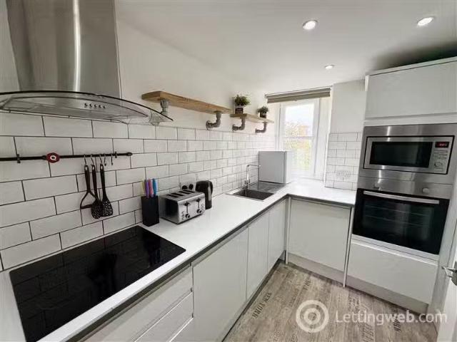 Property to rent in Union Place, Dundee