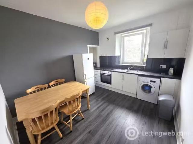 Property to rent in Urquhart Road, City Centre, Aberdeen, AB24.