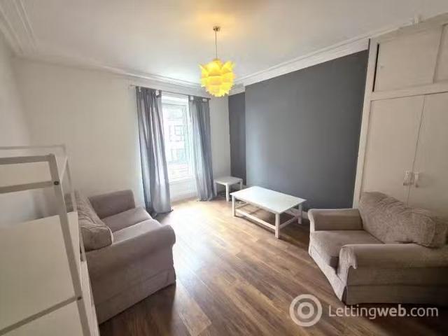 Property to rent in Urquhart Road, City Centre, Aberdeen, AB24.