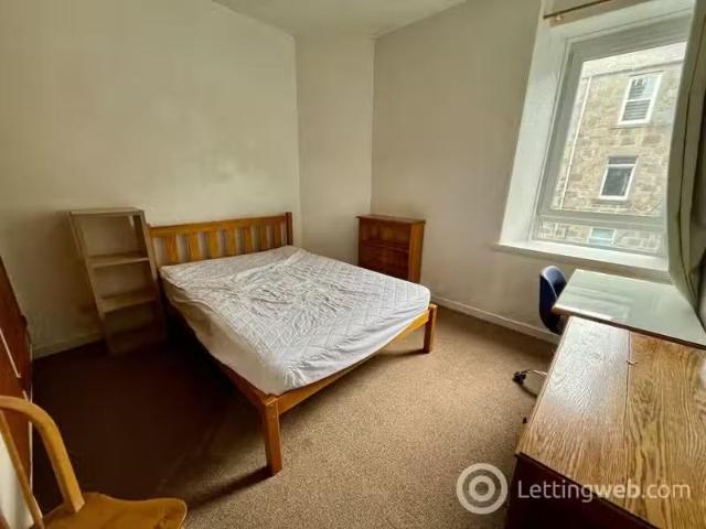Property to rent in Urquhart Road,, Aberdeen, AB24 5LL